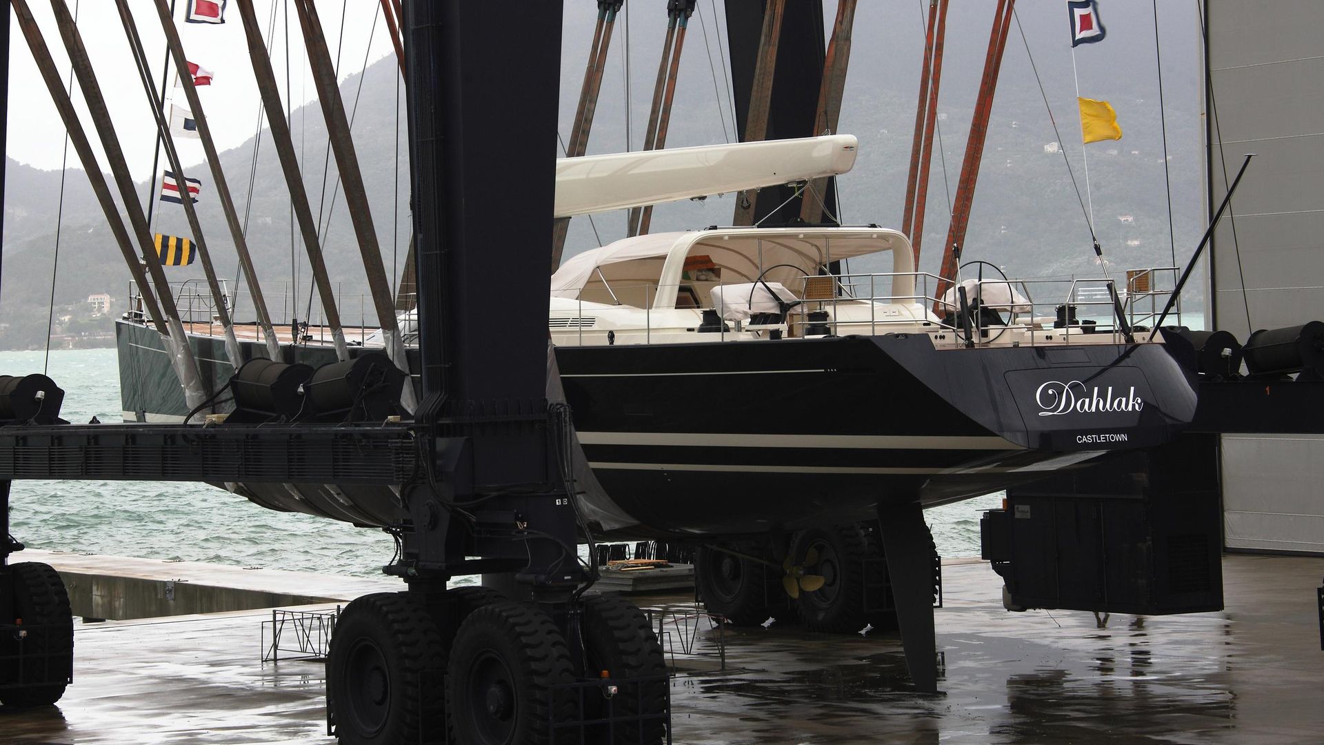 Dahlak yacht (Perini Navi, 38.15m, 2016)